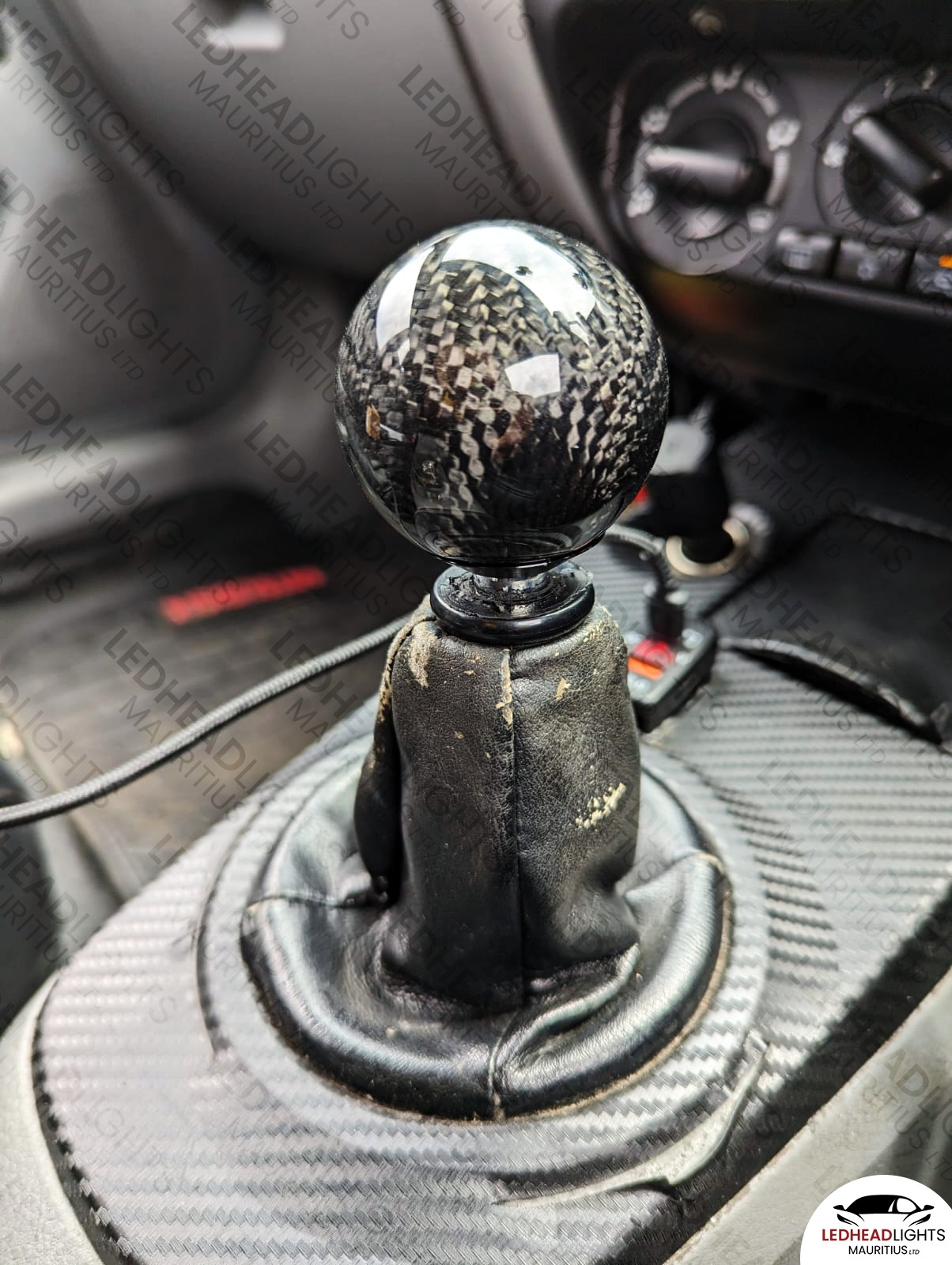 Led Headlights Mauritius Ltd | JDM Carbon Fiber Gear Shift Knob